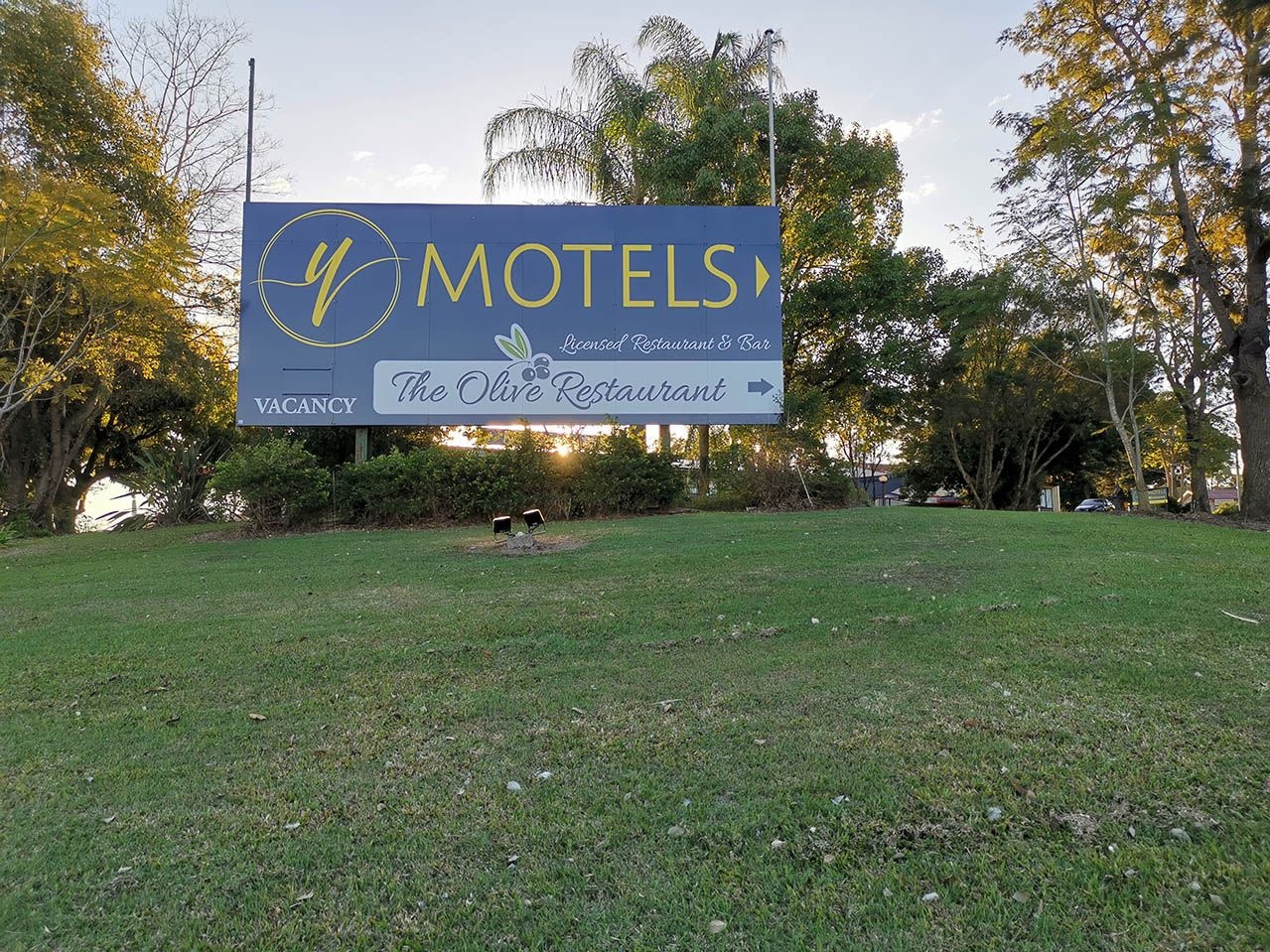 Y Motels | Gallery